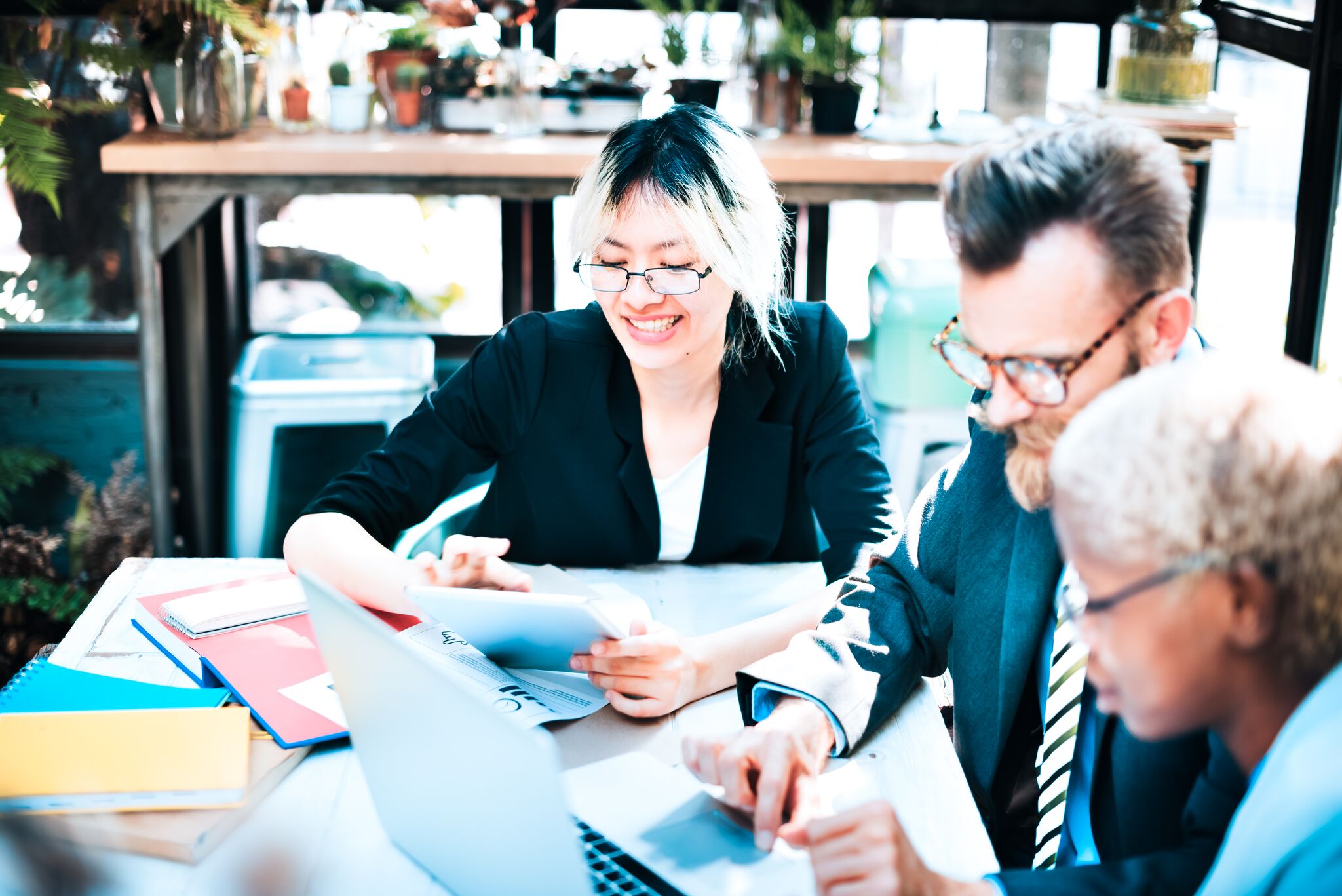 How much time do employees spend doing real work? - Dovico Blog